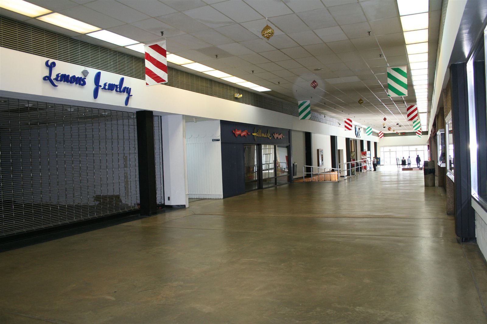 Locations Hub - Pennrose Mall