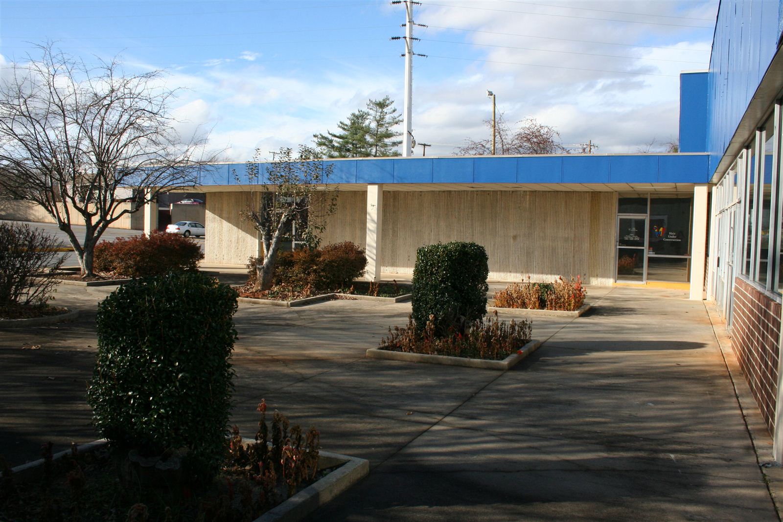 Locations Hub - Pennrose Mall