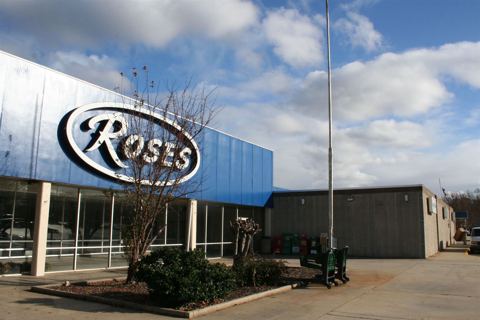 Locations Hub - Pennrose Mall