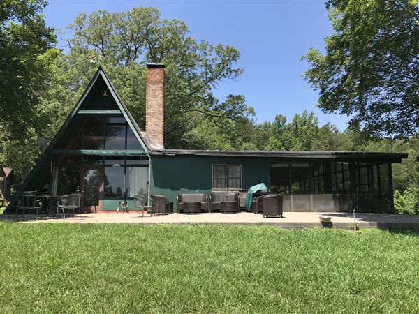 Locations Hub - A-Frame Farmhouse & Farm